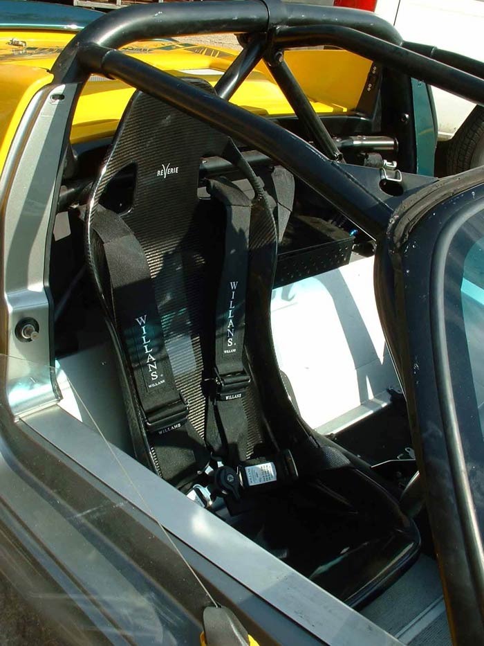 Lotus Fitment Seats :: Reverie